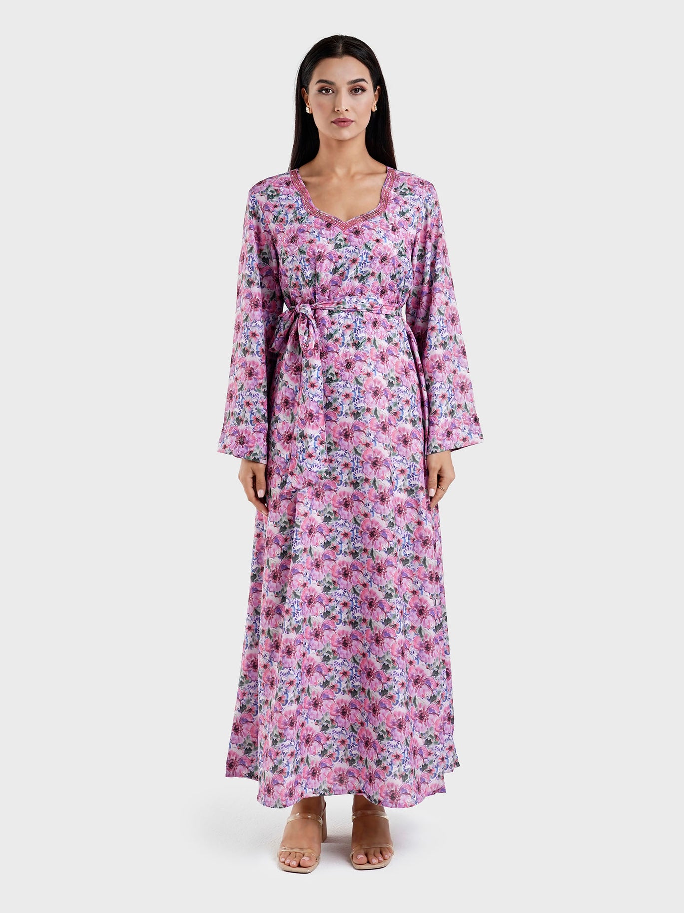 Kashkha : Modern Arabic Women Clothing Culture