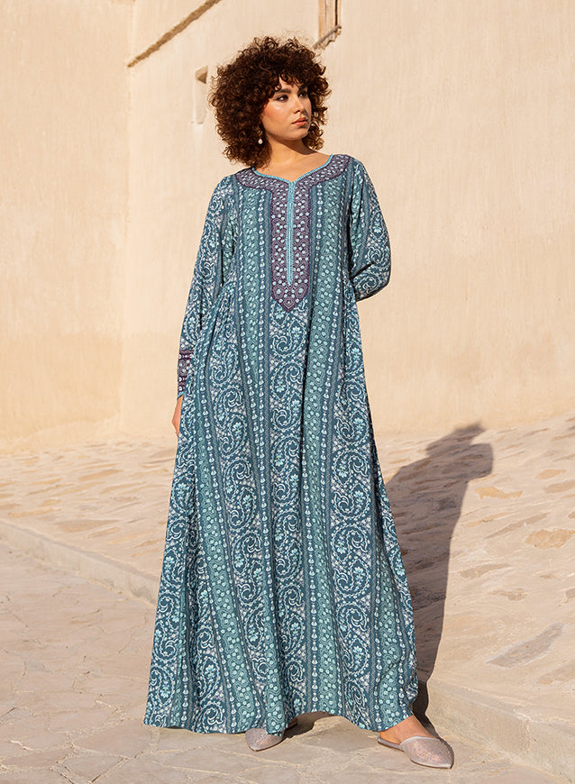Kashkha : Modern Arabic Women Clothing Culture